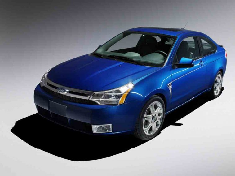 2008 Ford Focus Review - A Fun Little Drive