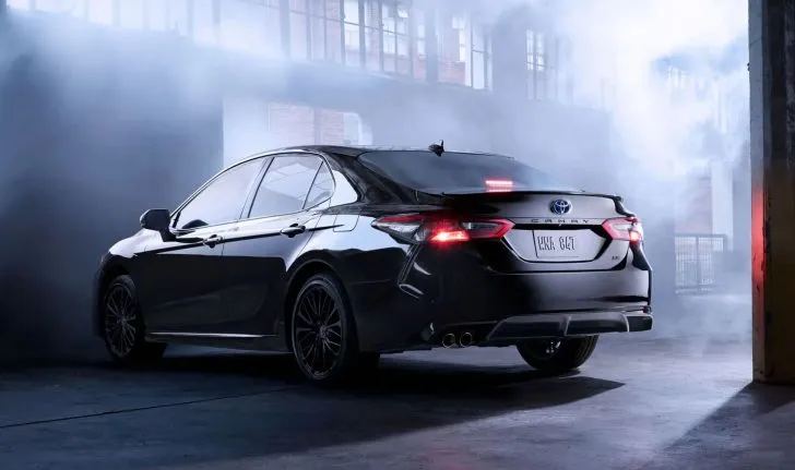 2021 Toyota Camry Nightshade Review - All black, all class