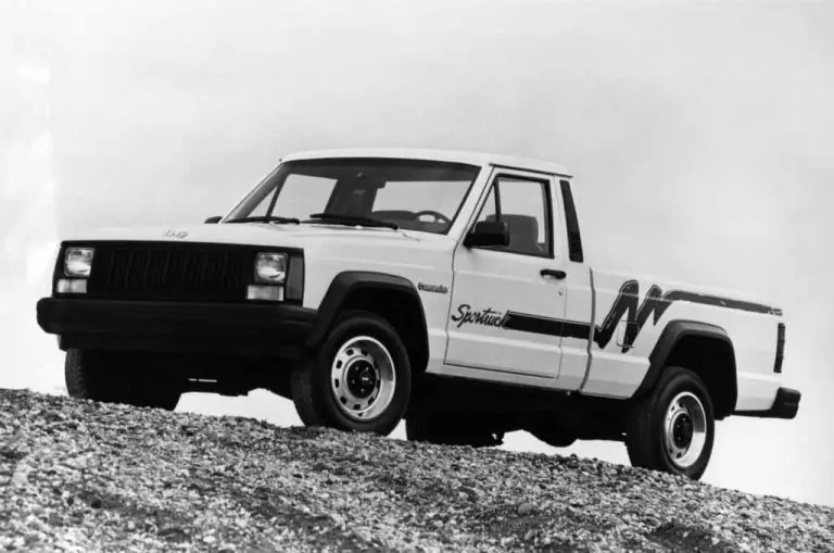 The Legendary Jeep Comanche – EVERYTHING You Need to Know (Detailed)