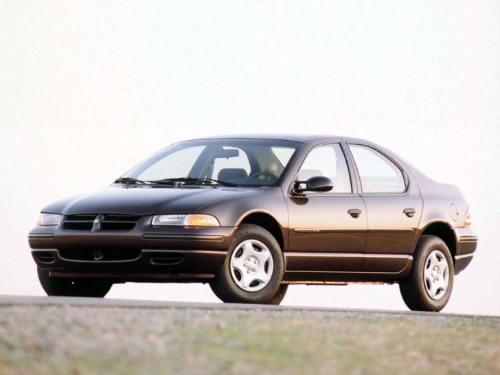 The Dodge Stratus - EVERYTHING There Is to Know (Detailed Guide)