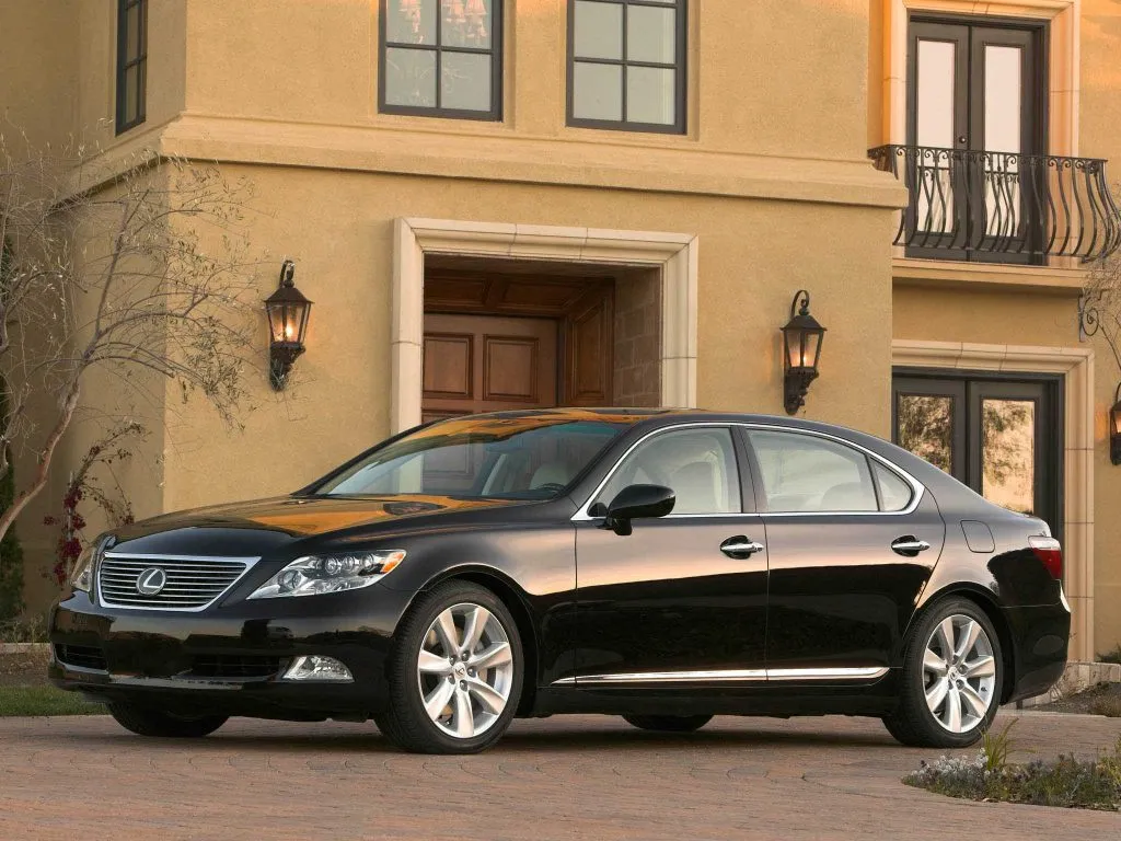 2008 Lexus LS 460 Review – Refined Japanese Luxury