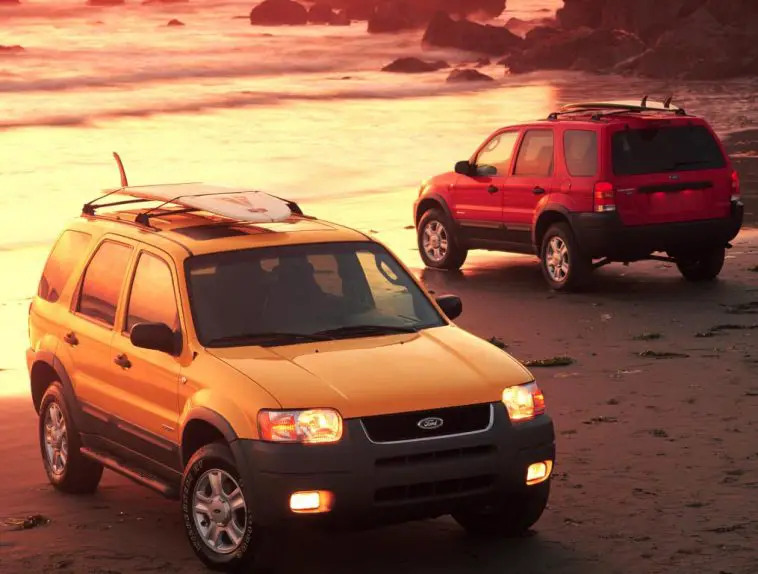 Good Old 2002 Ford Escape – The Massive Bargain Adventure SUV