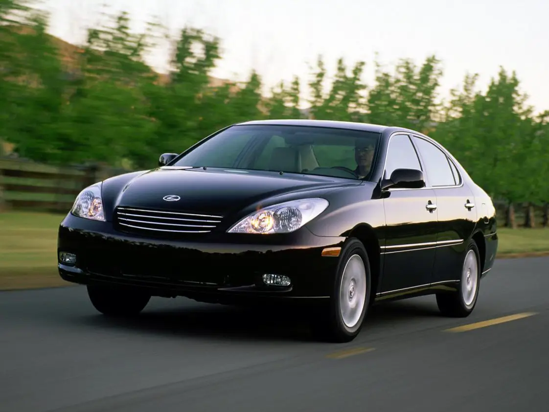 2003 Lexus ES300 Review - Lavish Luxury