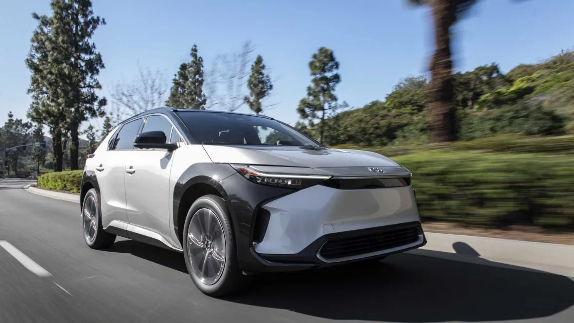 4AFE vs 4AGE - Head-To-Head Comparison (Differences Explained)