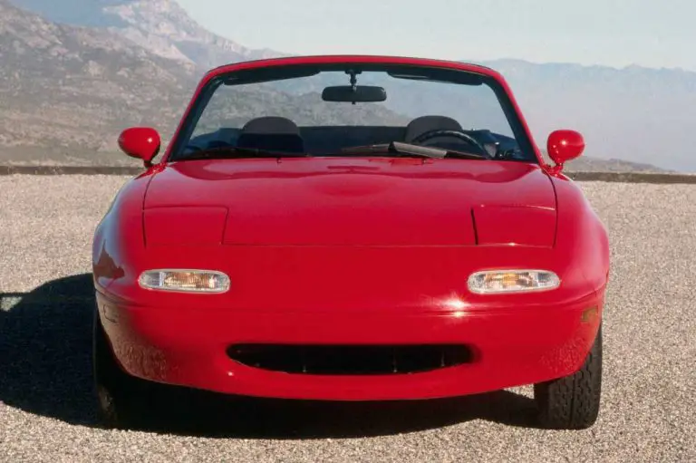 Miata Weight - The Magic of Lightness (Weight By Year)