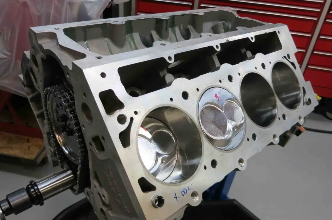 4AFE vs 4AGE - Head-To-Head Comparison (Differences Explained)